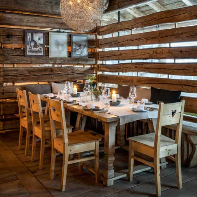 Alm-Restaurant im Bergdorf | Huwi's Alm in Leogang